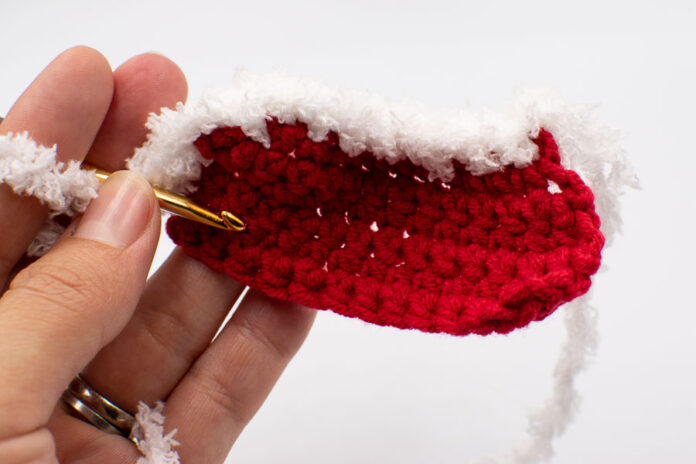 Christmas mouse amigurumi pattern - Octopus Crochet